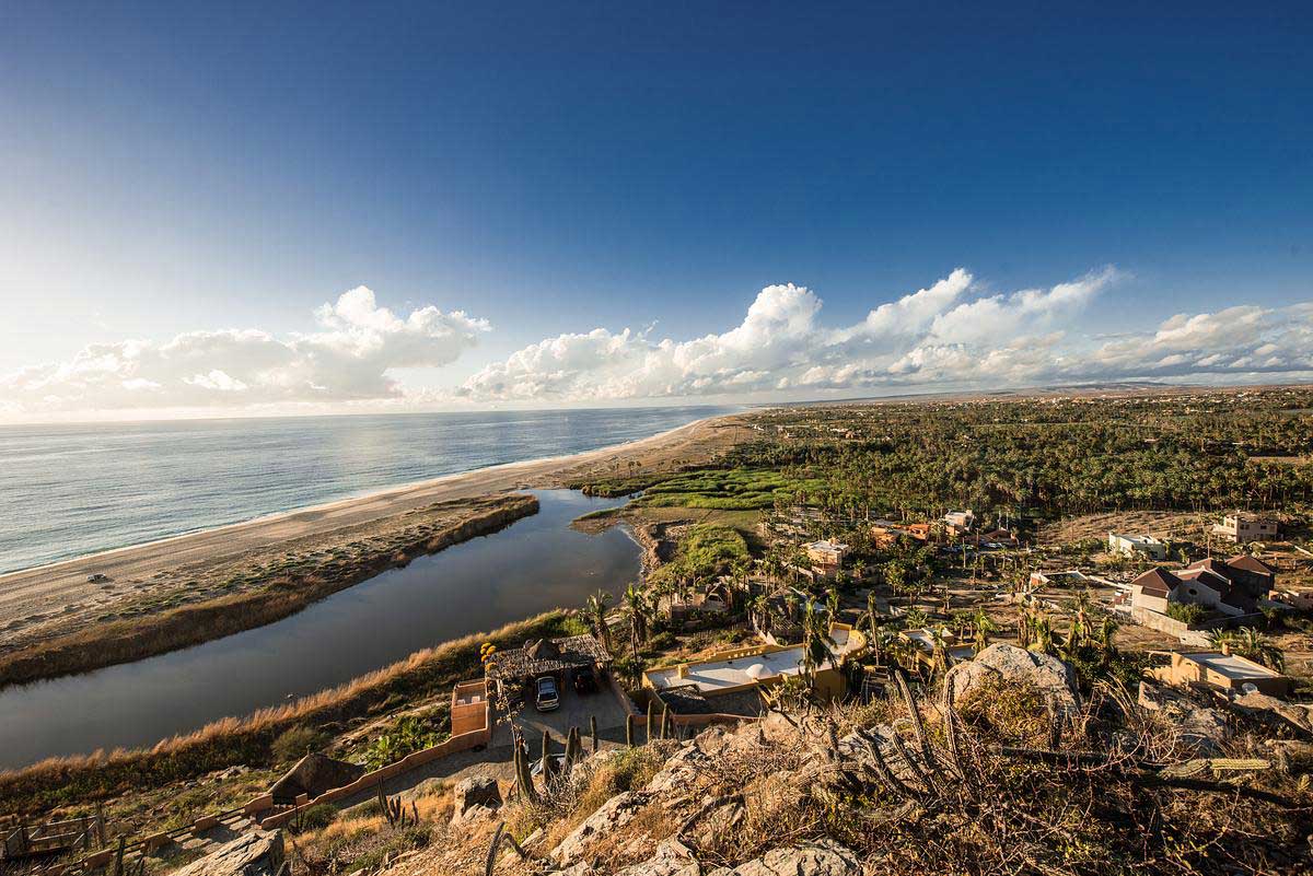 Pacific Bluffs Cliff Walk | TOSEA